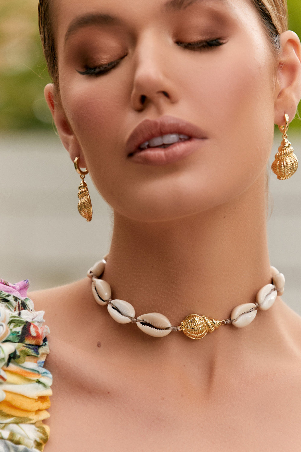 Honolulu Shell Necklace – Rock Olive